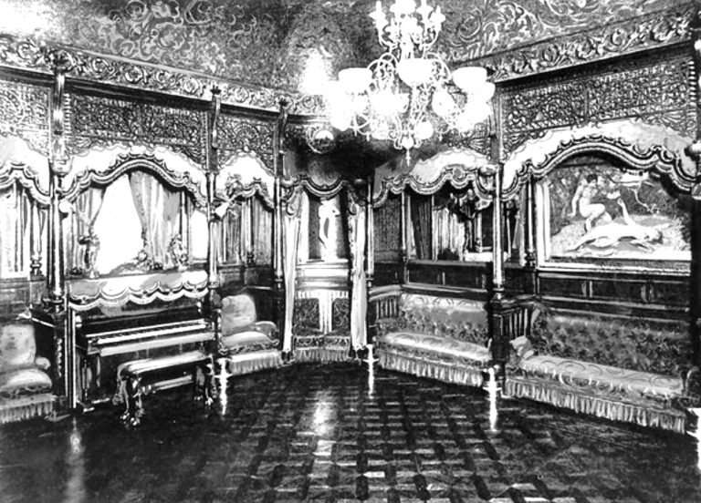 The Everleigh Club: the Notorious Brothel That Dominated Chicago from ...